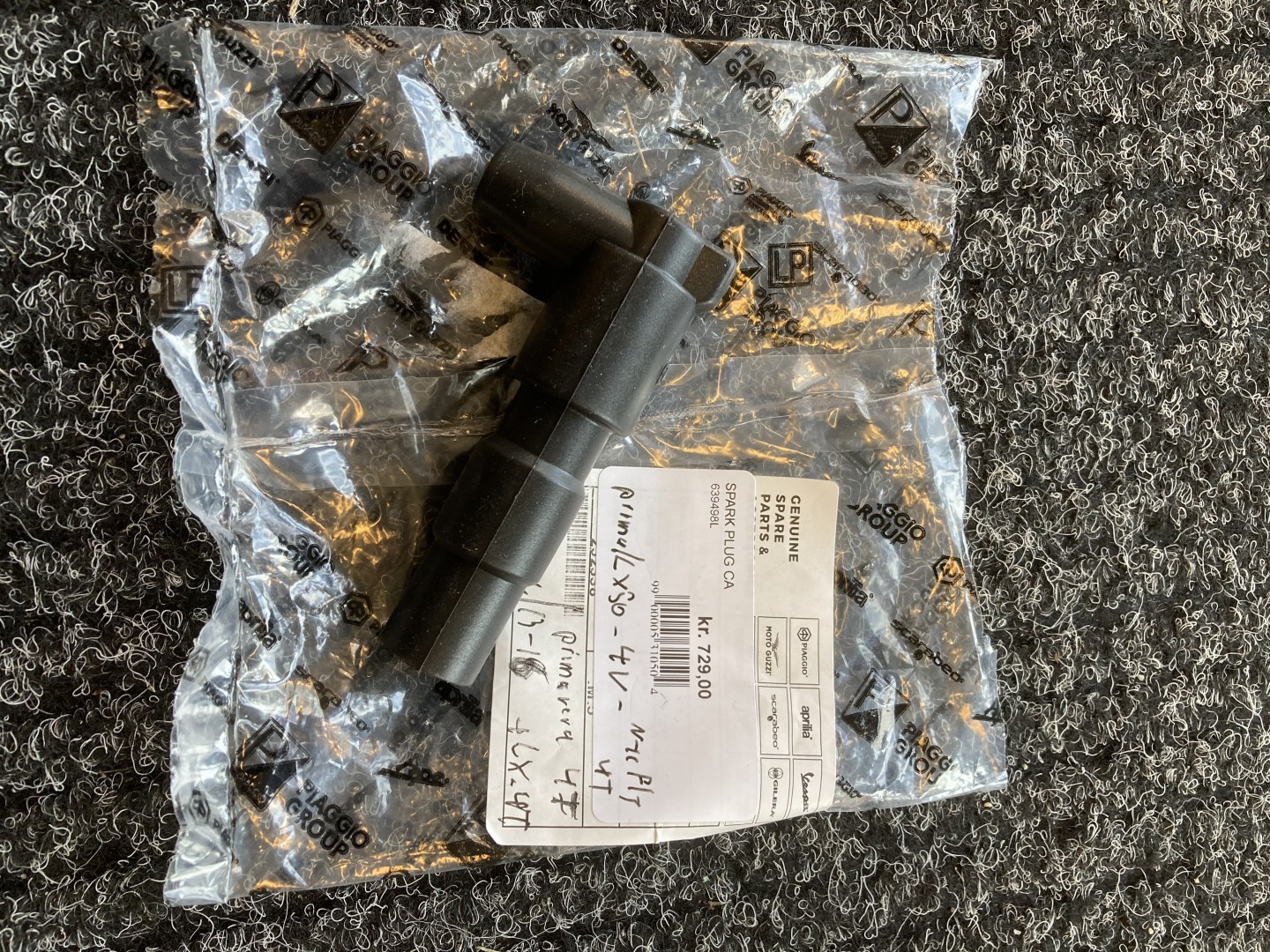 Plugghette Vespa 50 4v - MC BUTIKKEN AS